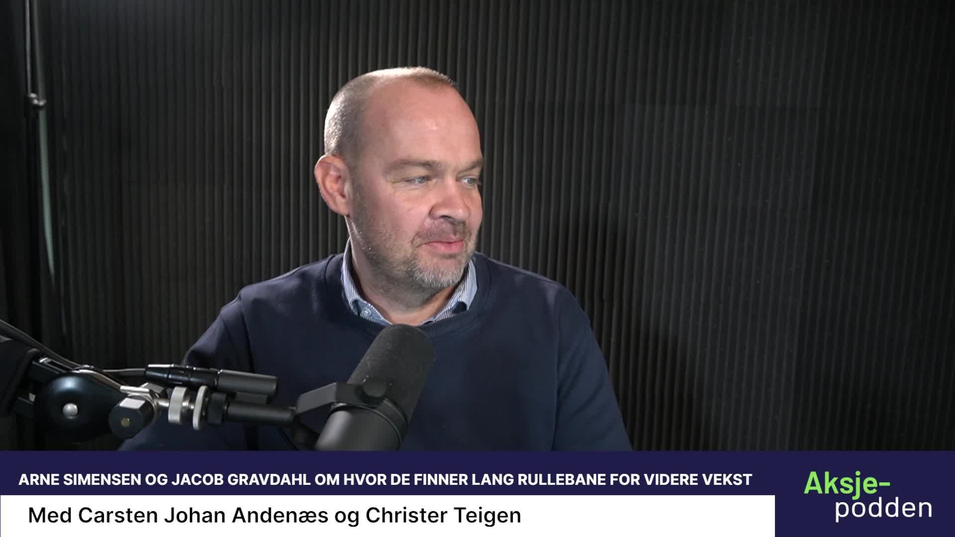 Arne Simensen og Jakob Gravdal om hvor de finner lang rullebane for ...